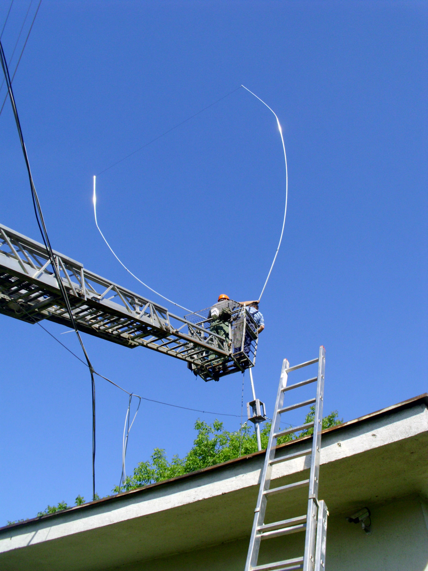 MONTAŽA MULTIBAND DELTA – LOOP ANTENE (1) | Radio klub "Nikola Tesla ...